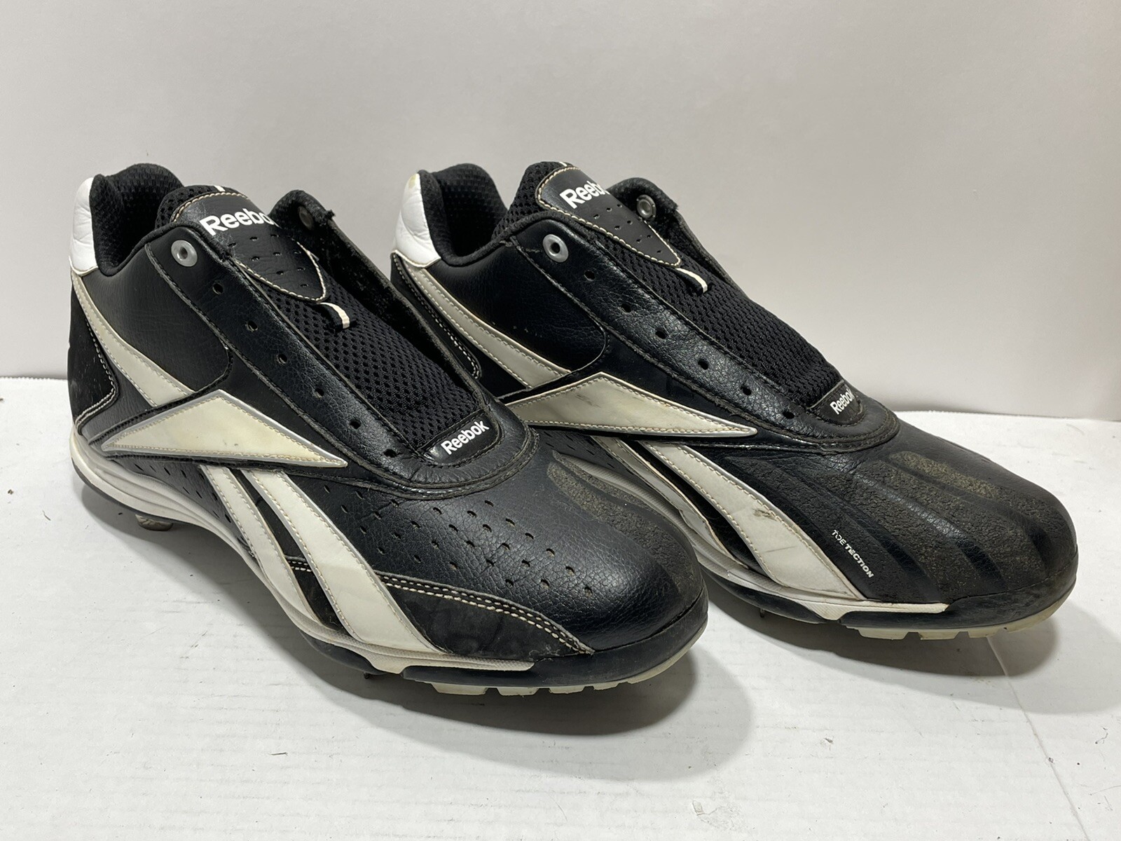 RARE Reebok Pye Sample Prototype Baseball Cleats Meta… - Gem