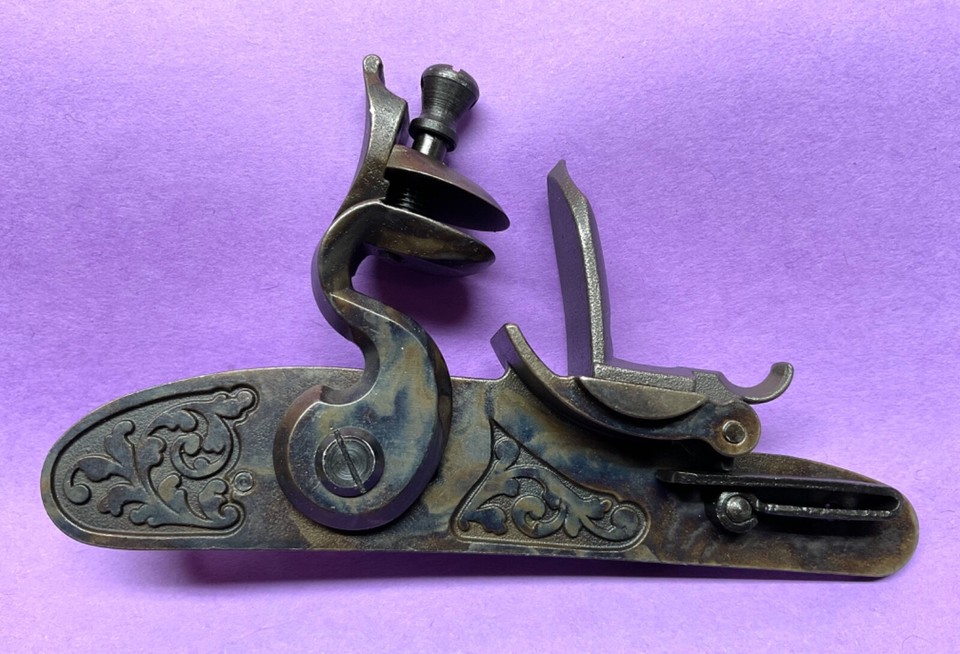 RIGHT - New Investarm Gemmer Bridger Hawken Carbine + Lyman - Flintlock ...