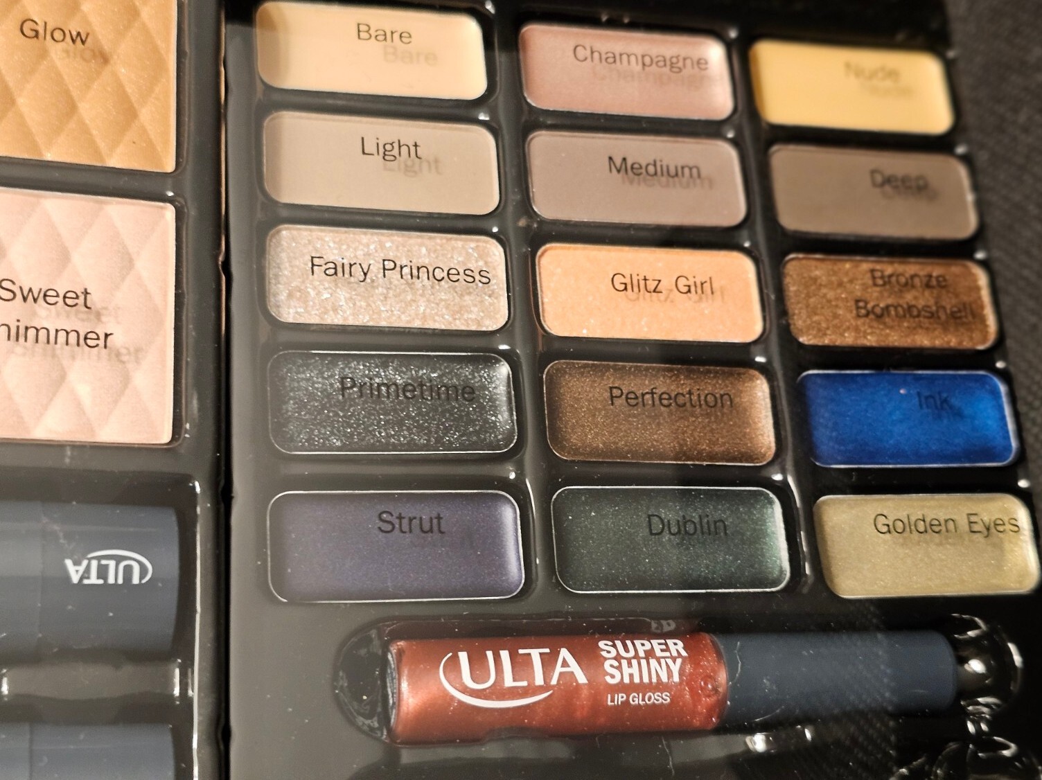 ULTA Makeup Kit Beauty Box 76 Piece in a Purple Quilted Fold-Out Case ...