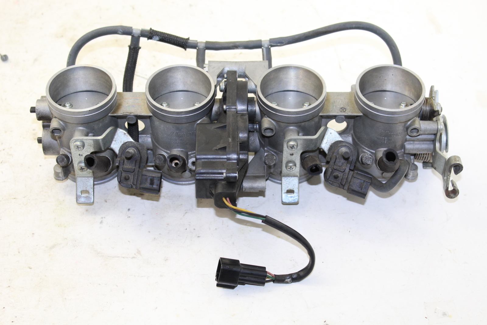 12 13 14 15 16 KAWASAKI NINJA ZX14R MAIN THROTTLE BODIES RACK - BARE ...