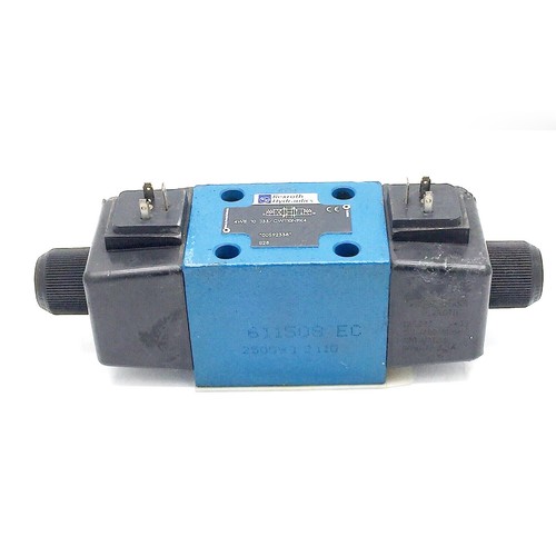 1PCS NEW Rexroth Directional Solenoid Valve 4WE 10 J33/CW110N9K4 ...