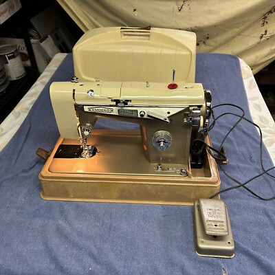 Vintage EMDEKO Zig Zag Quality Home Sewing Machine All Metal Made in ...