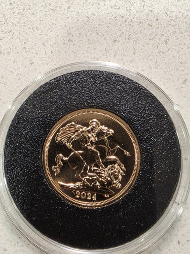 2024 Full Gold Bullion Sovereign George Dragon 22ct 7.98g king Charles ...