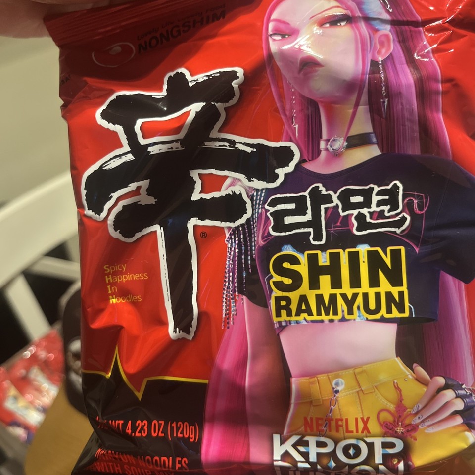 3 Pack K-pop Demon Hunters Shin Ramyun Black Beef Bone Broth/Zooey ...