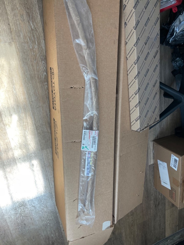 New Genuine Toyota Molding Door Window 75763-02010 | eBay