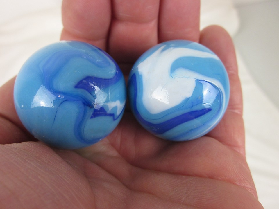2 BOULDERS 35mm ICE BLUE Marbles White glass ball LARGE HUGE Swirl | eBay