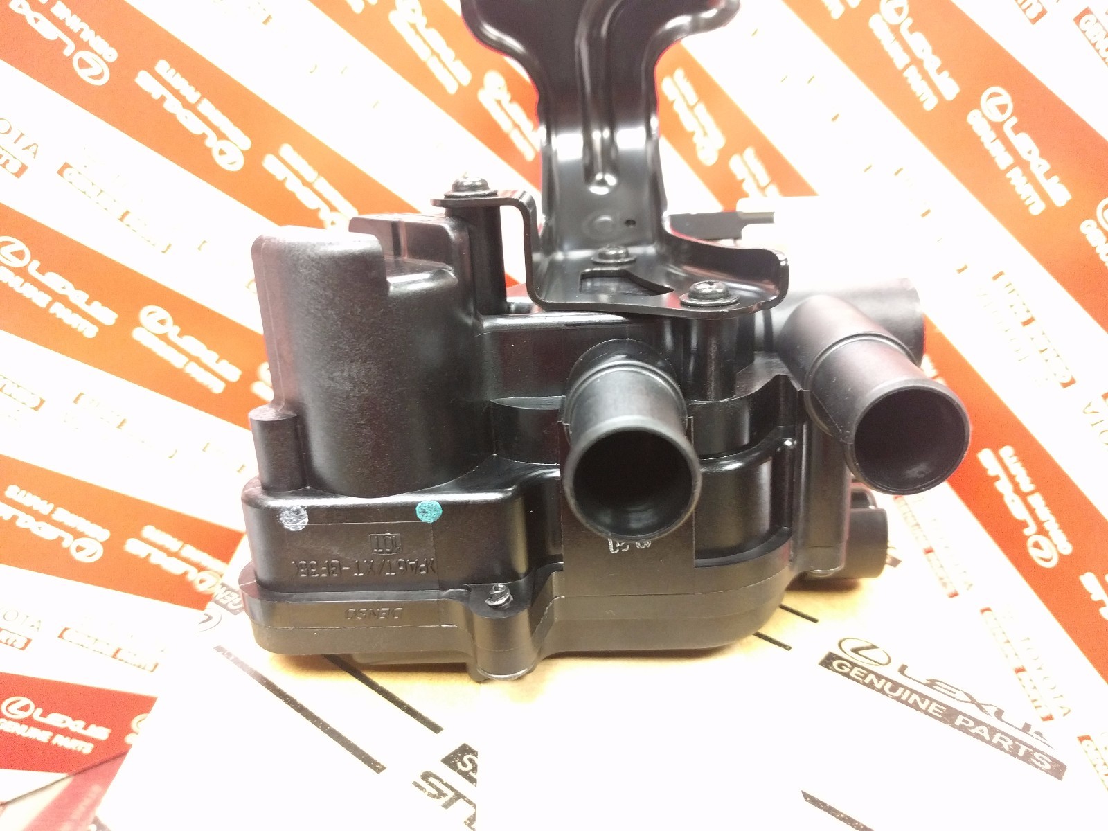 2004-2009 Toyota Prius Coolant Control Valve GENUINE TOYOTA OEM NEW ...