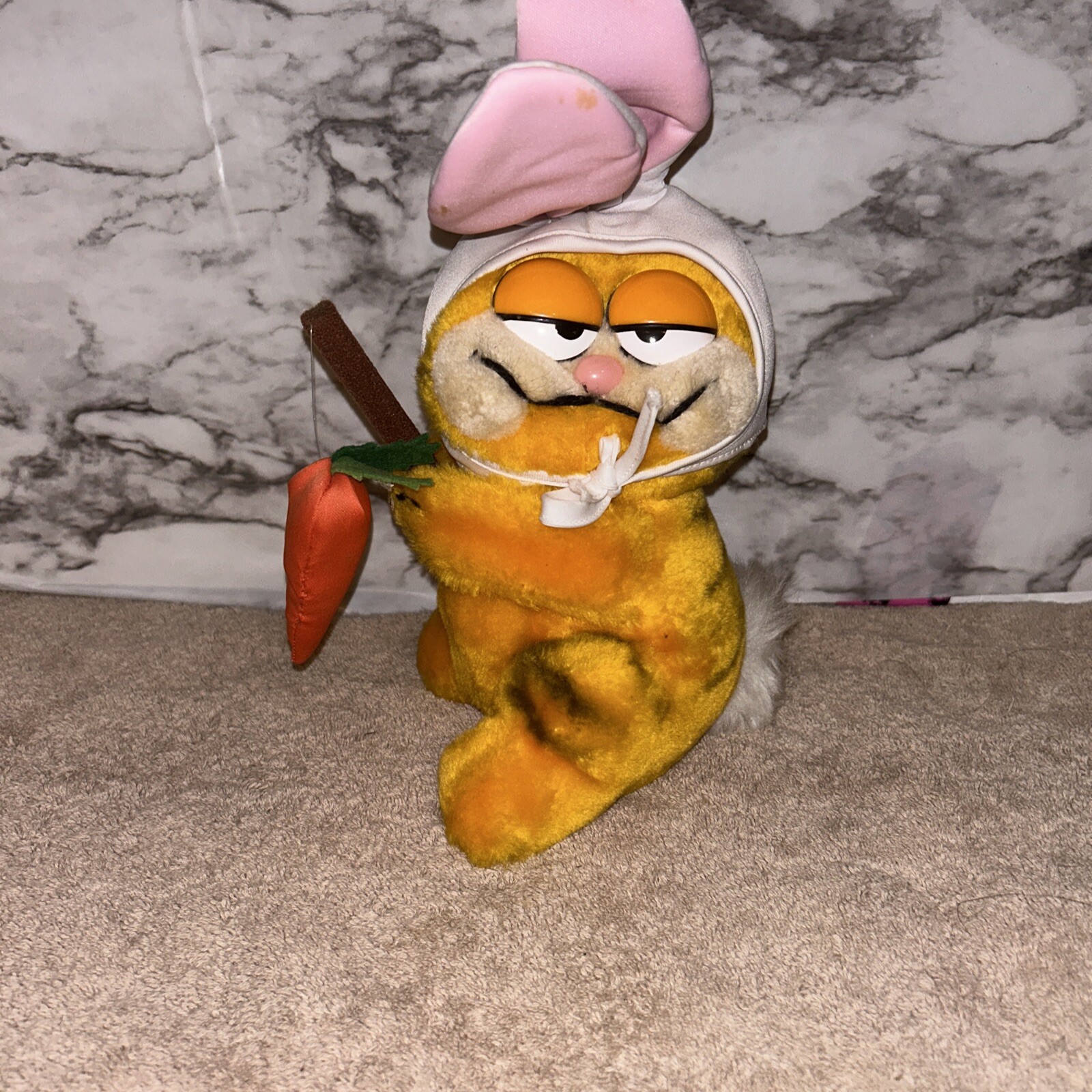 Vintage Garfield Easter Bunny Plush Toy Here Rabbit w/Carrot Stick 1981 ...