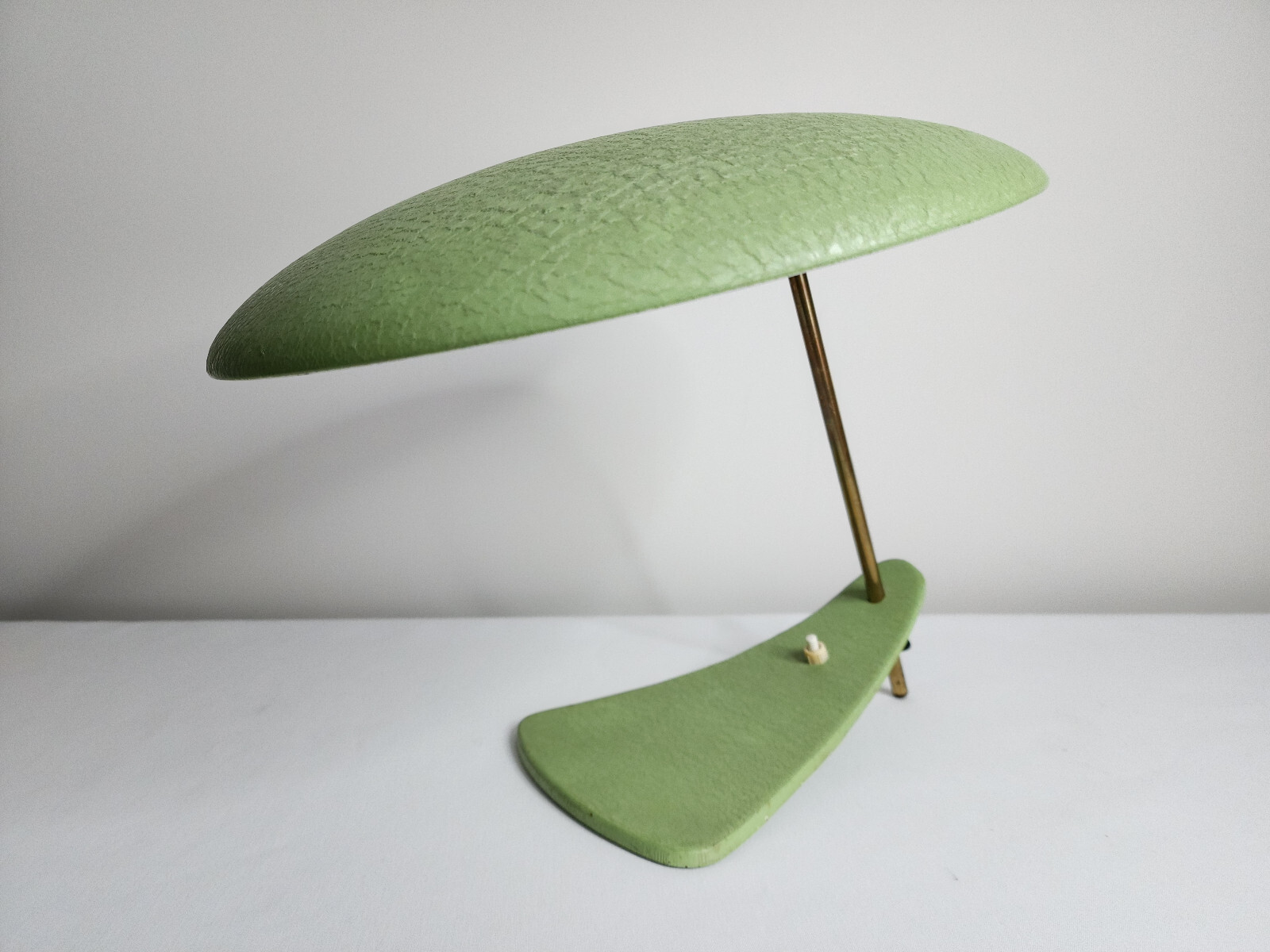 Stilnovo lamp. 1950s modernist Italian design classic. Mid century ...