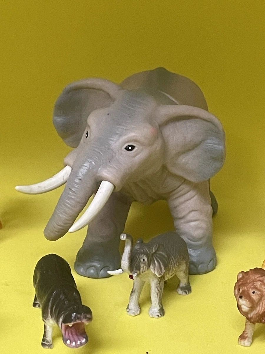 Alligator Vs Elephant