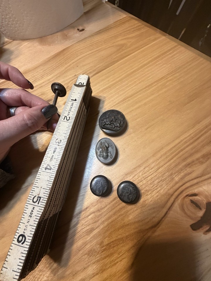 lot of antique vintage Buttons/pin | eBay