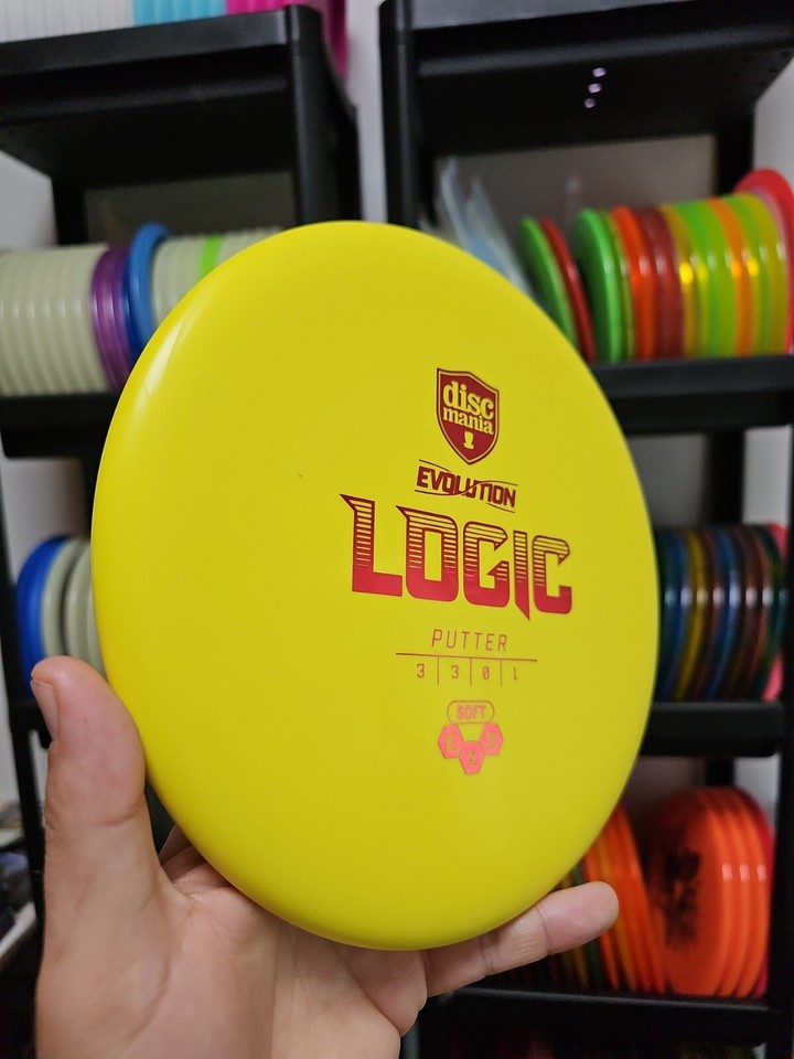 Discmania EVOLUTION Yellow 174g EXO SOFT LOGIC putter disc Golf | eBay