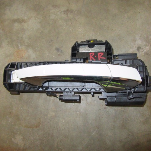 MERCEDES 2047602434 W204 REAR RIGHT DOOR HANDLE CHROME OEM C CLASS C250 ...