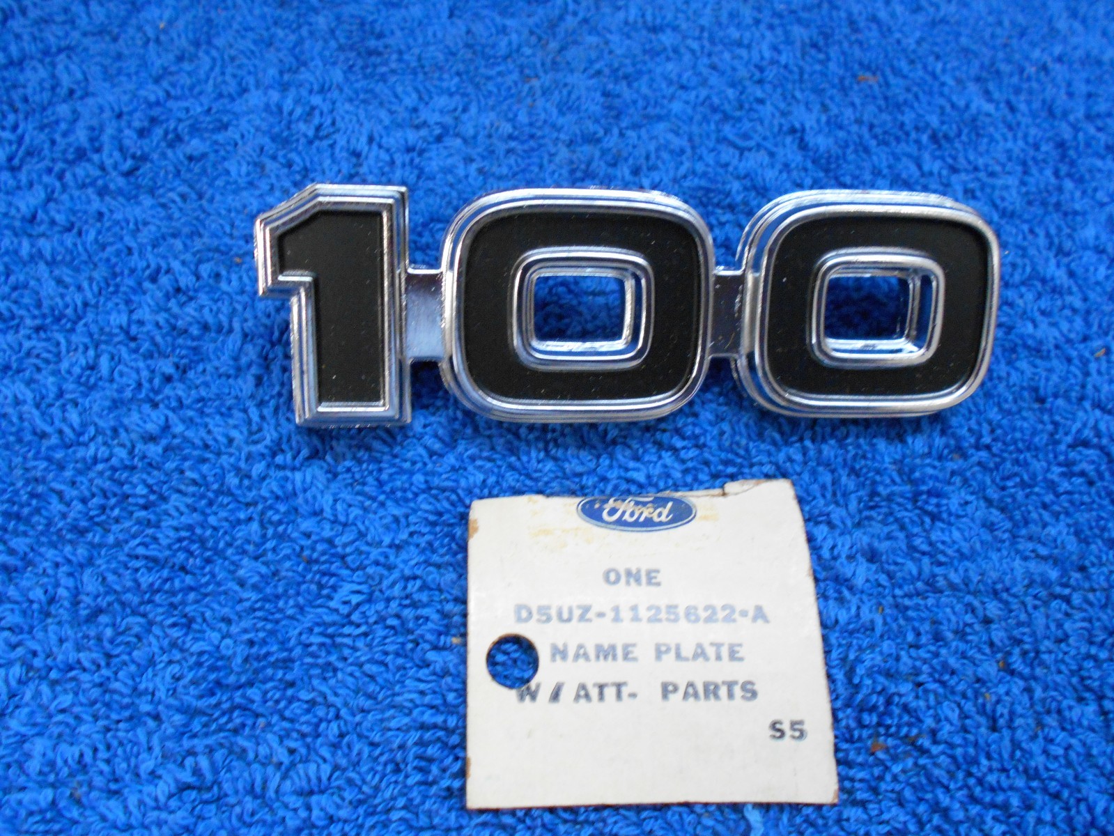 1975-81 ? FORD ECONOLINE VAN 100 EMBLEM NAMEPLATE NOS FORD 916 | eBay
