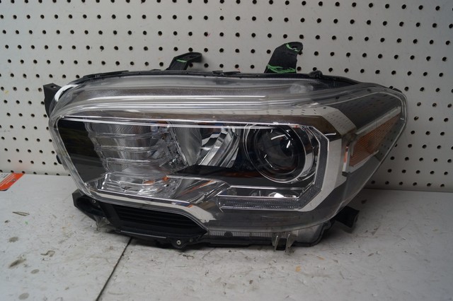 2016 17 18 2019 Toyota Tacoma Left Driver Side Headlight W/ LED DRL OEM ...