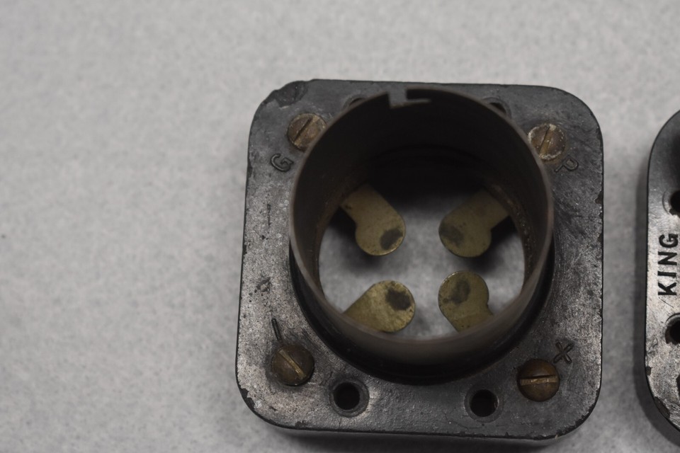 Vintage Buffalo King Black Bakelite UX 4 Pin Sockets With Metal ...