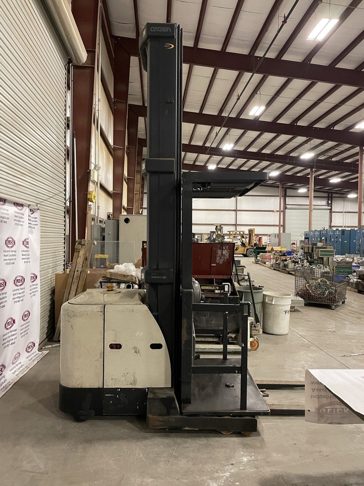 Crown SP 3250H 30’ Order/Stock Picker Forklift 3000lbs 42” Forks 36V | eBay