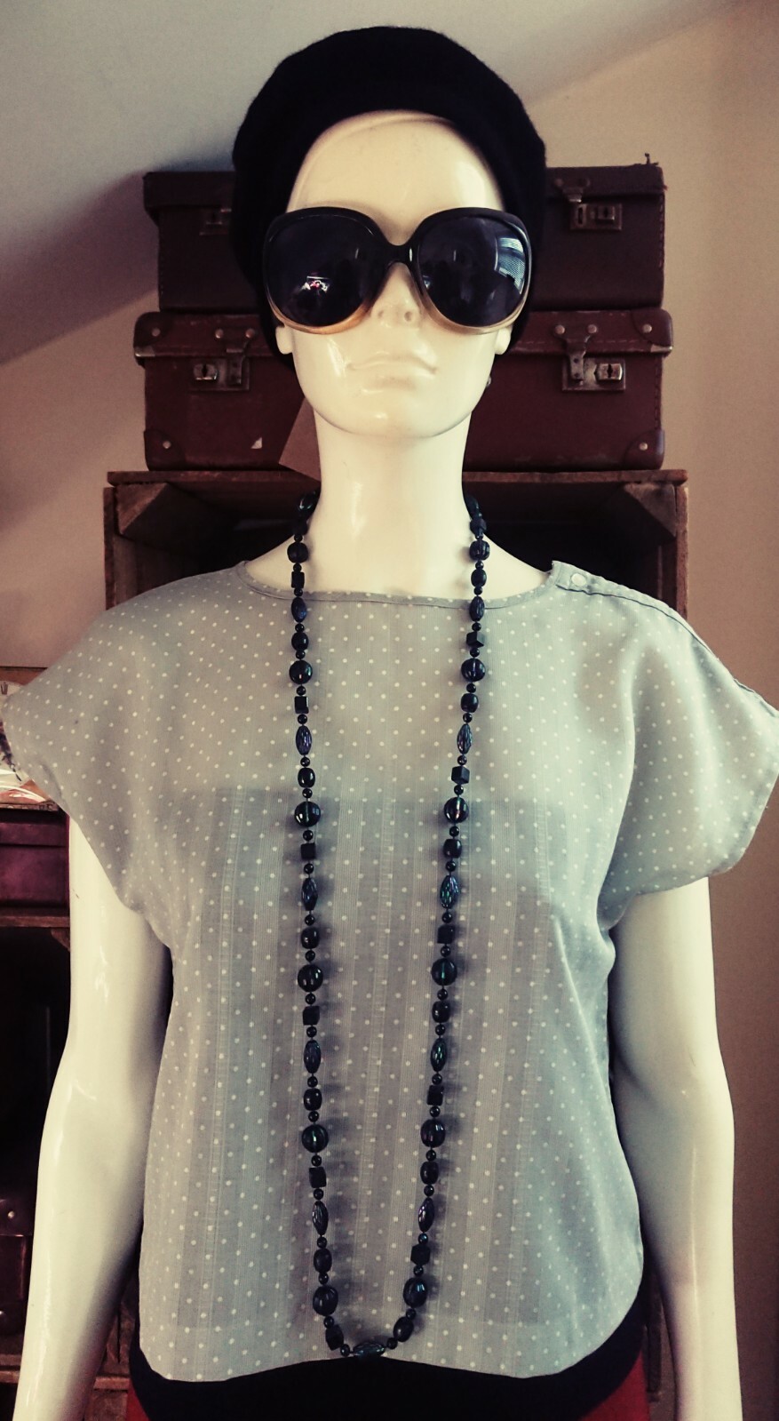 Vintage 1980s Grey Capped Sleeved Polkadot Box Top by C&A. Size 14 ...
