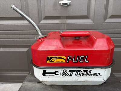 Blitz Fuel & Tool Mate 1.5 Gal Gas Can & Tool Box USMC 1984 | eBay