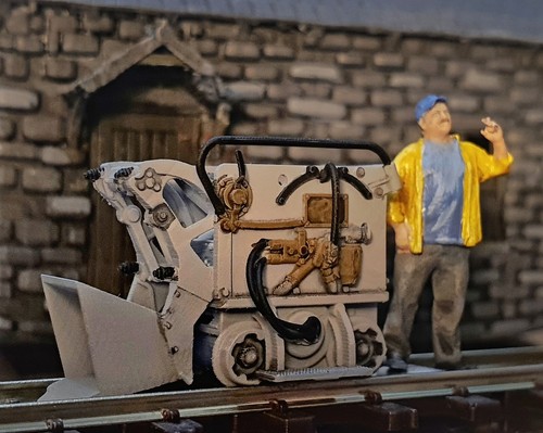 009 Eimco front loader Rocker Shovel narrow gauge wagon stationary ...