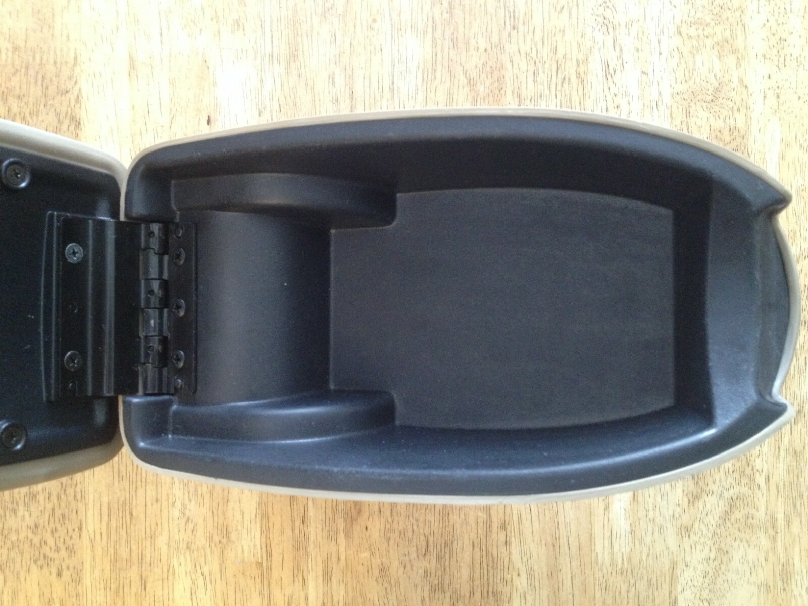 2000-2007 Ford Focus OEM Center Console Armrest (light tan) **Restored ...