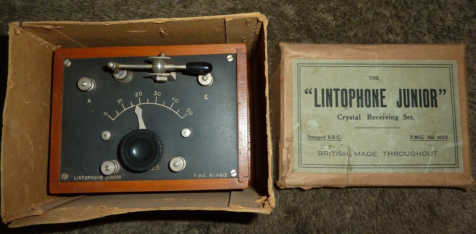 Lintophone Junior Antique Crystal Radio in Original Box Outstanding! | eBay