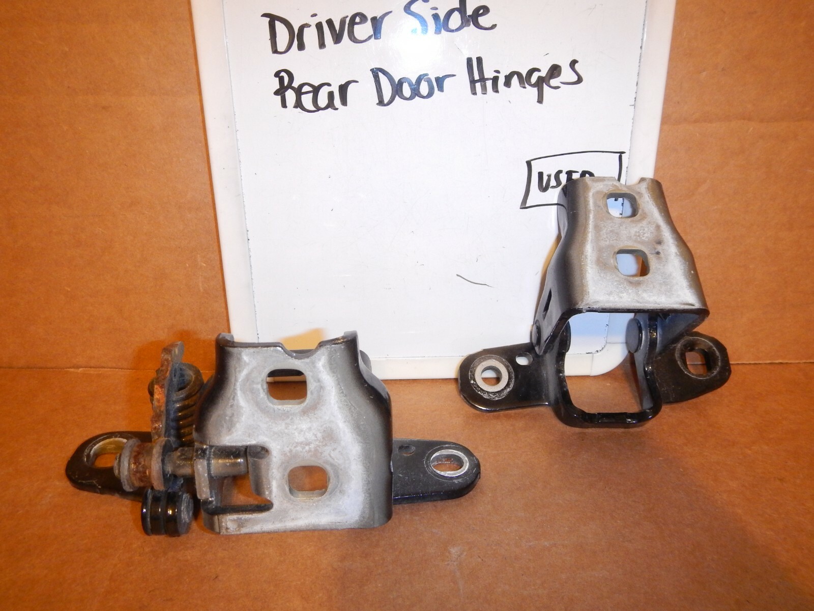 2009-2017 Dodge Ram 1500 OEM Drive Side Rear Door Hinges 68058523AA ...