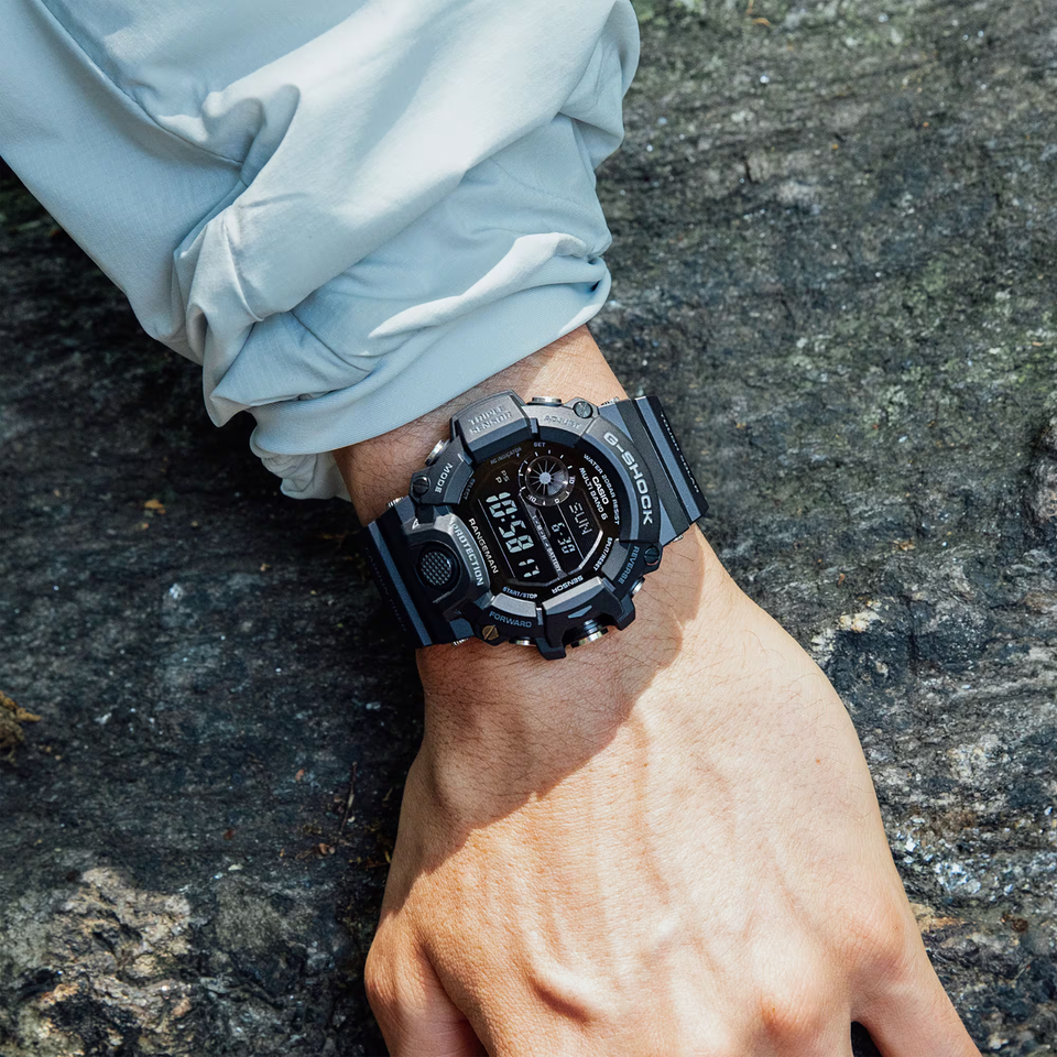 Casio G-Shock RANGEMAN Triple Sensor Temp Altitude Outdoors Mens Watch ...