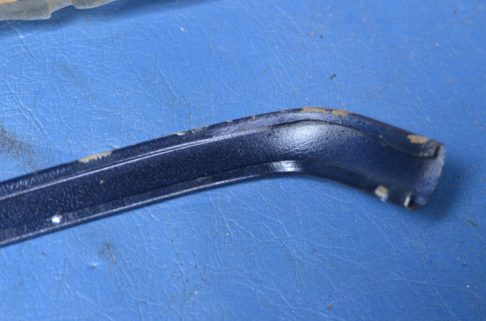 NOS 1983-88 Ford Mercury Cougar Bostonian 1/4 Landau Vinyl Roof Trim ...