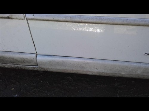 Used Front Right Door Assembly Front fits: 2001 Pontiac Grand prix 4 Dr ...