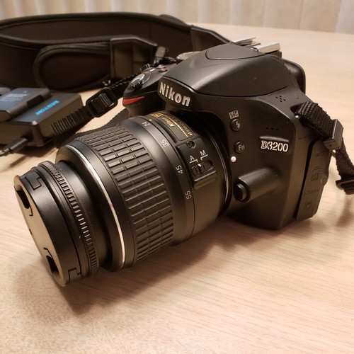 Nikon D3200 Camera W/18-55mm Lens 3079 Shutter Clicks Near Mint | eBay