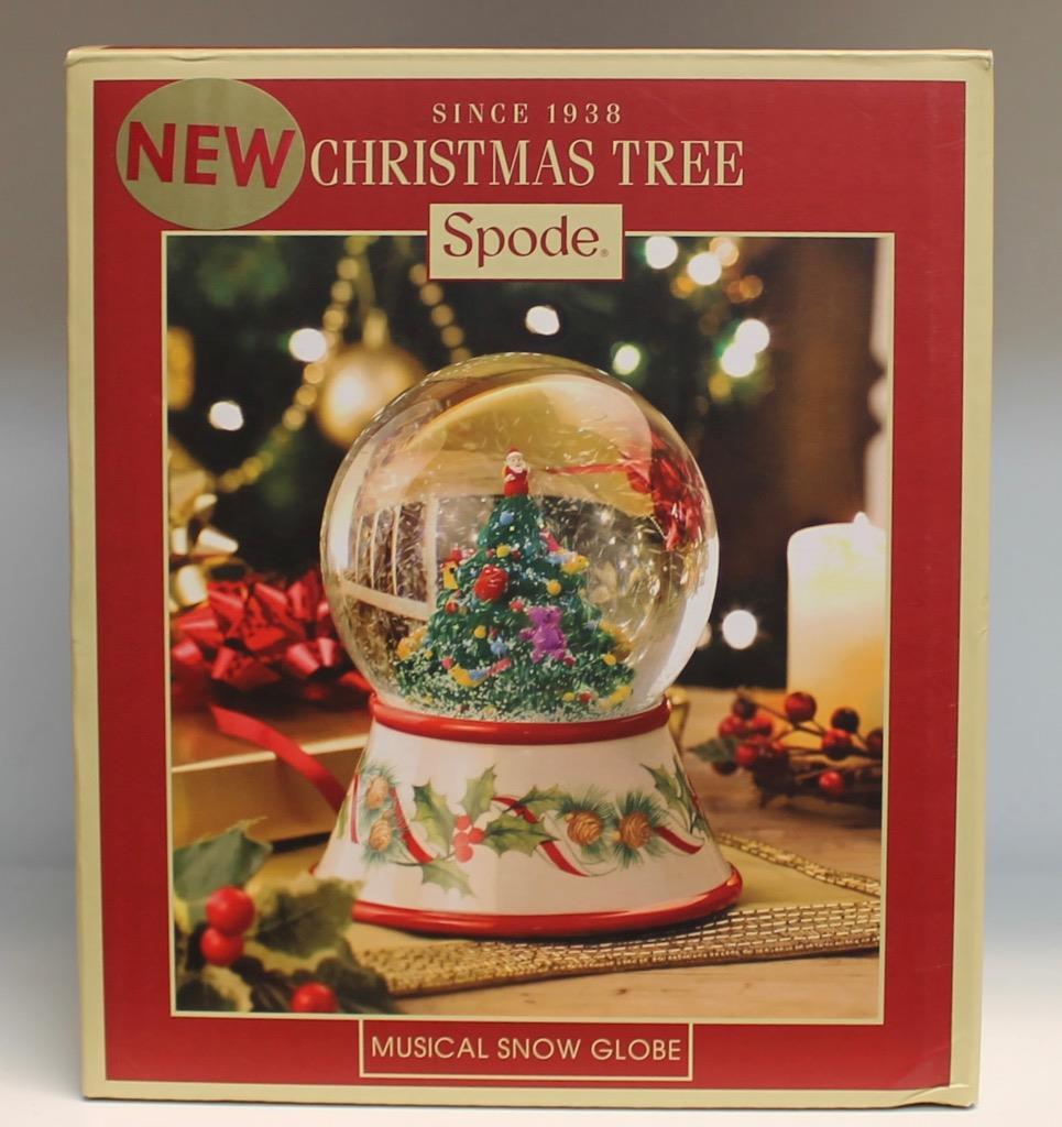 2010 Spode Christmas Tree Musical Snow Globe First Annual | eBay