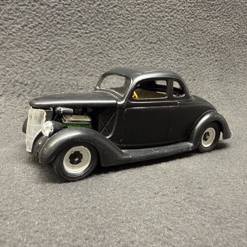 AMT '36 Ford Coupe Hot Rod Built 1/25 Model Street Rod 5 Window Satin ...