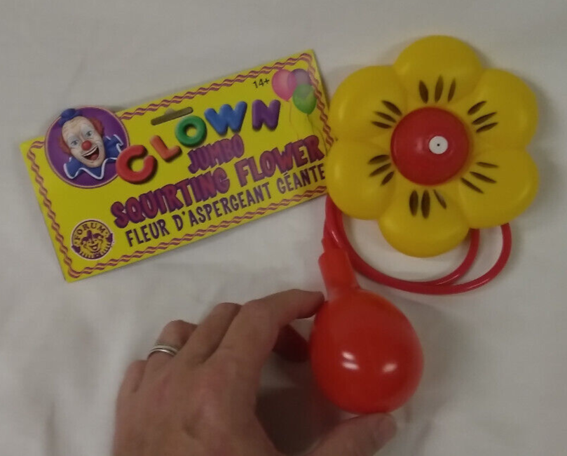 Yellow Jumbo Squirt Flower clown water gag funny comedy joke costume ...