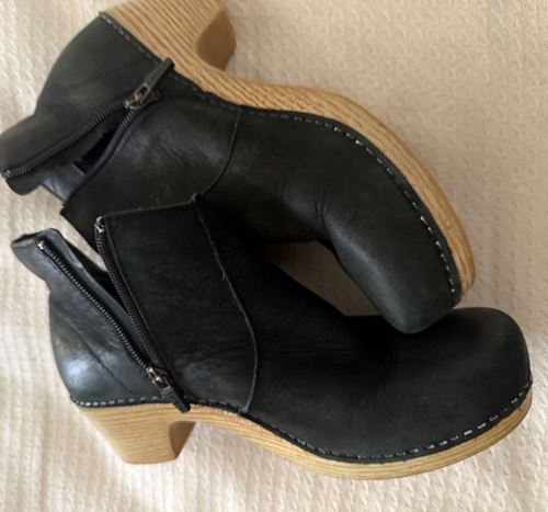 Dansko Maria Leather Ankle Bootie Nubuck Black Leather EU 38 US Size 7. ...