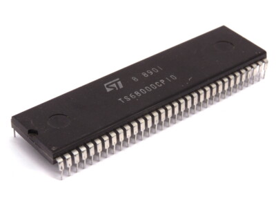 STMicroelectronics TS68000CP10 NMOS 16-Bit Microprocessor 10MHz CPU DIP ...