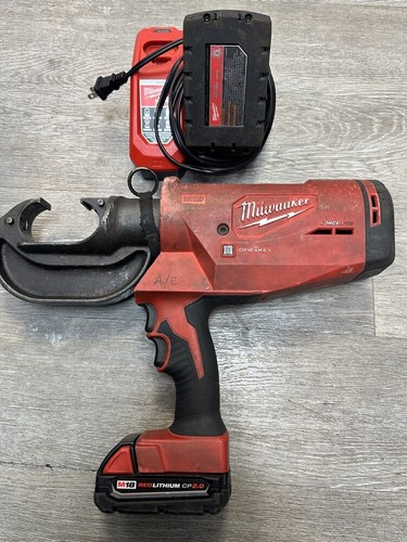 Milwaukee Cordless Li-Ion Crimper W/ Charger 2779-20 M18 18V FORCE ...