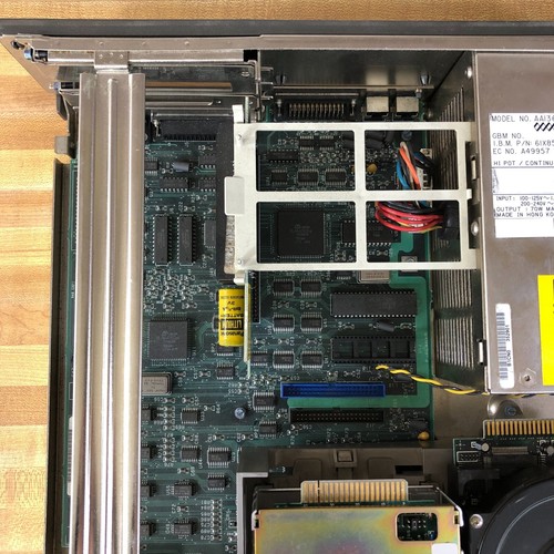 Vintage IBM Personal System/2 PS/2 Model 30 Type 8530 Computer Powers ...