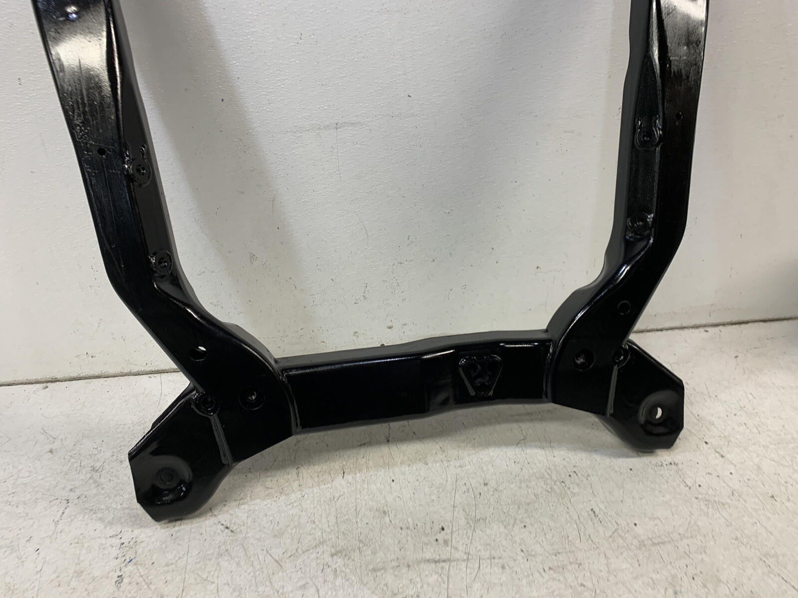 2006-2011 Chevrolet HHR Front Crossmember Sub Frame Cradle Subframe ...