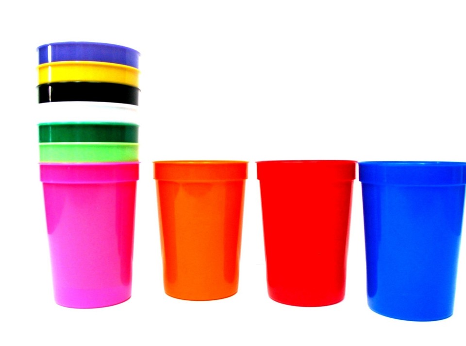 12- Multi Colors Small 12 Oz Plastic Drinking Cups, Glasses Mfg. USA ...