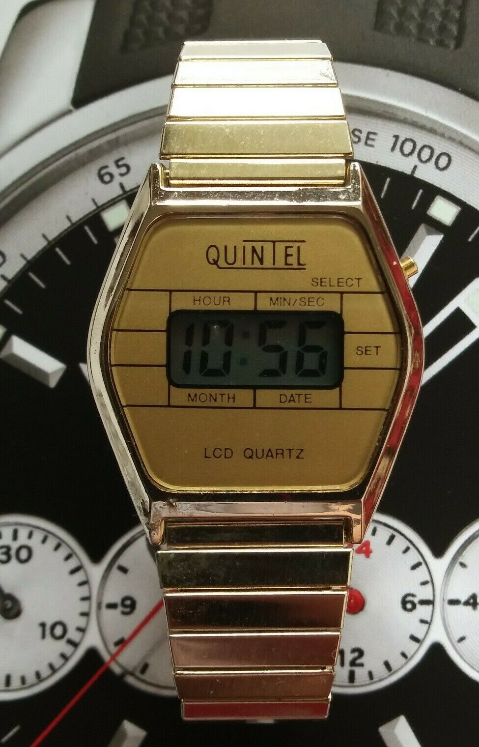 VINTAGE 1980S QUINTEL DIGITAL QUARTZ DAY DATE WRIST WATCH | eBay