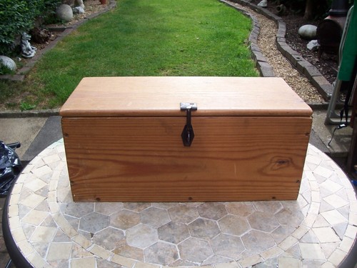 Old Small Pine - Wooden Storage Tool Box - Allotment - Workshop - Prop ...