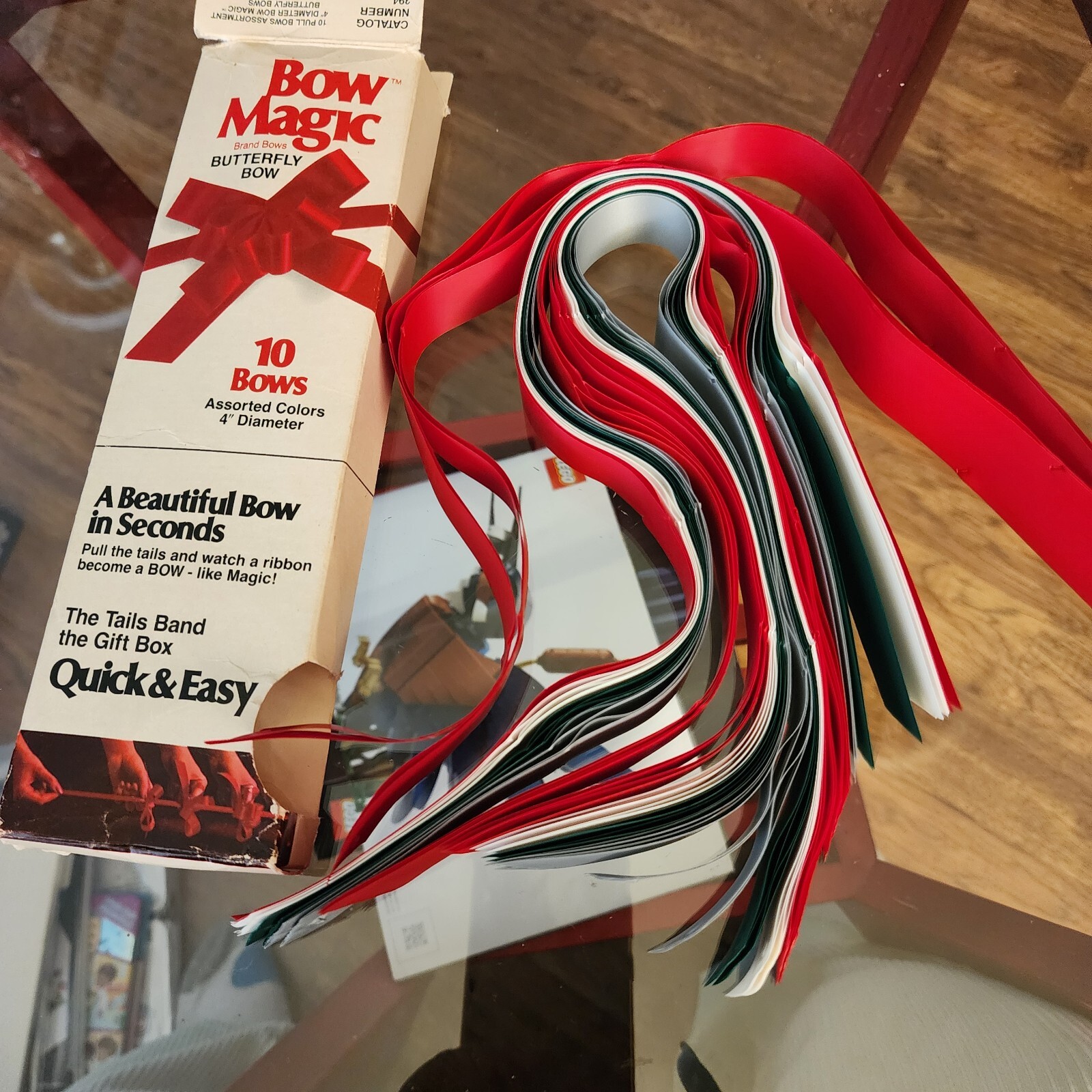 Vintage Bow Magic 3M box 13 Red Green Silver White Pom Burst Bows | eBay