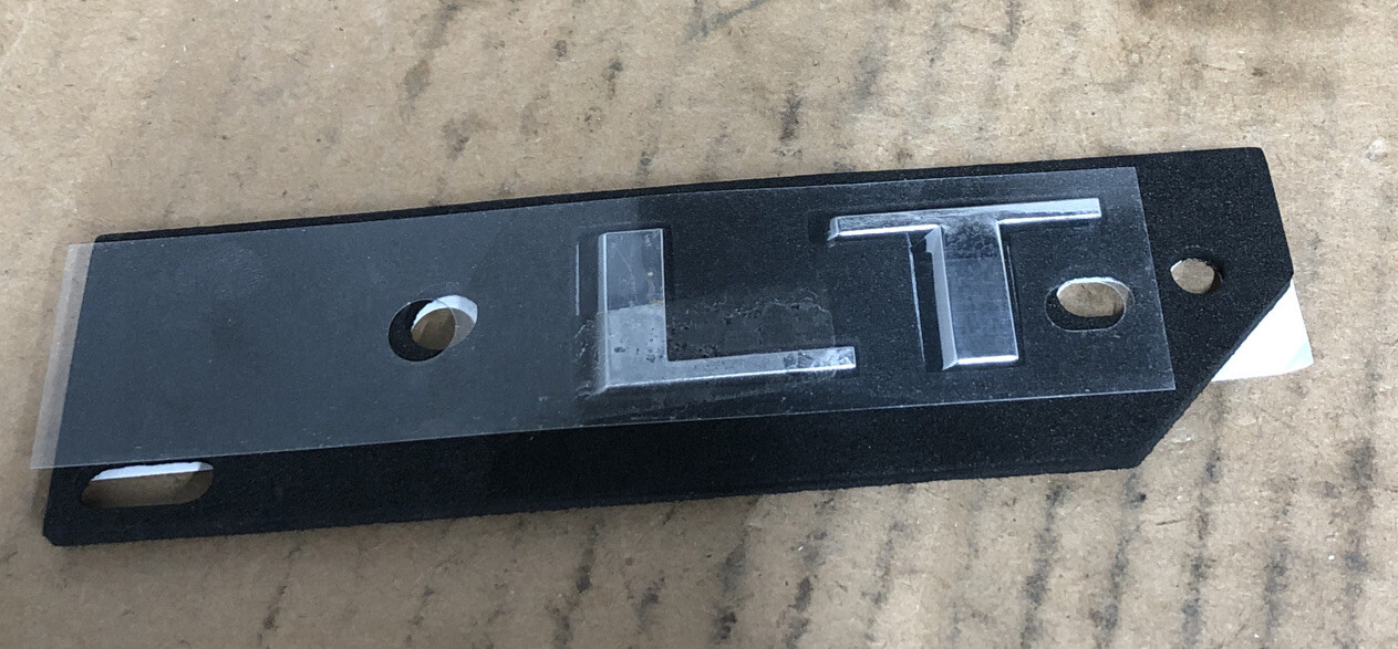 New Old Stock Genuine GM Plate "LT" E/Gate Part #84557549. | eBay