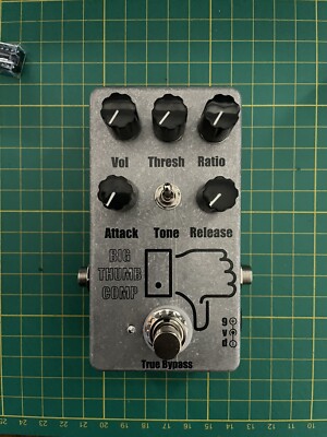 Engineers Thumb Mxr Dyna Comp Keeley Compressor Clone Guitar Pedal ...