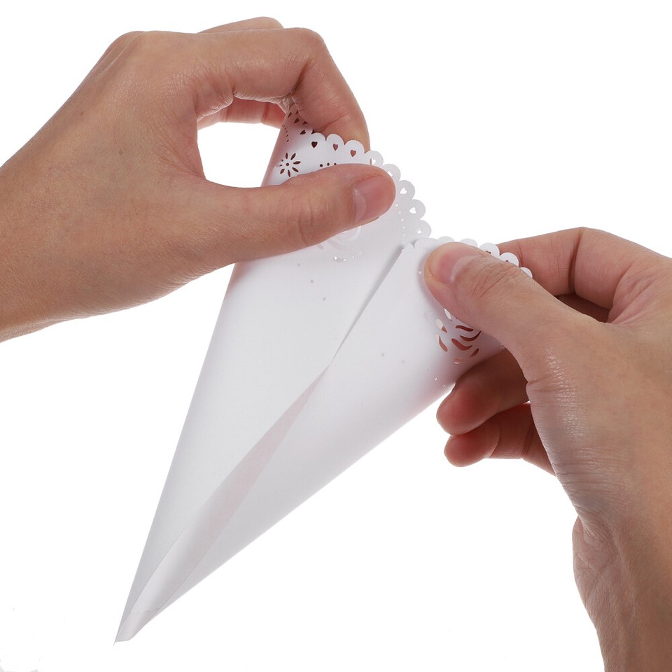 20 PCS White Small Paper Cones for Castle Petal Wedding Child Work | eBay
