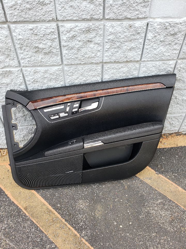 2007 - 2013 MERCEDES S550 W221 RIGHT PASSENGER FRONT DOOR TRIM PANEL W ...