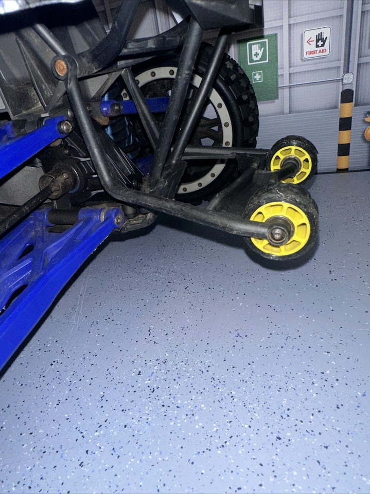 Traxxas XMAXX Blue 8s Wide X-Maxx Proline Tires Newly Upgraded , No ...