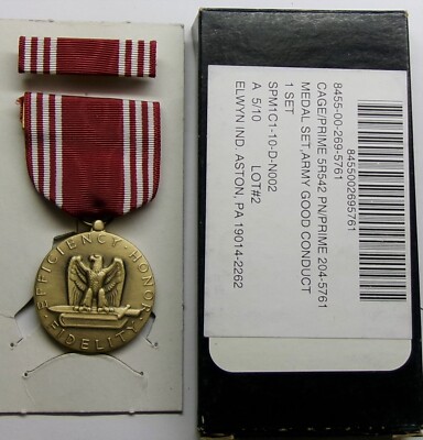 U.S. Army Good Conduct GI Issue Medal Set in BOX | eBay
