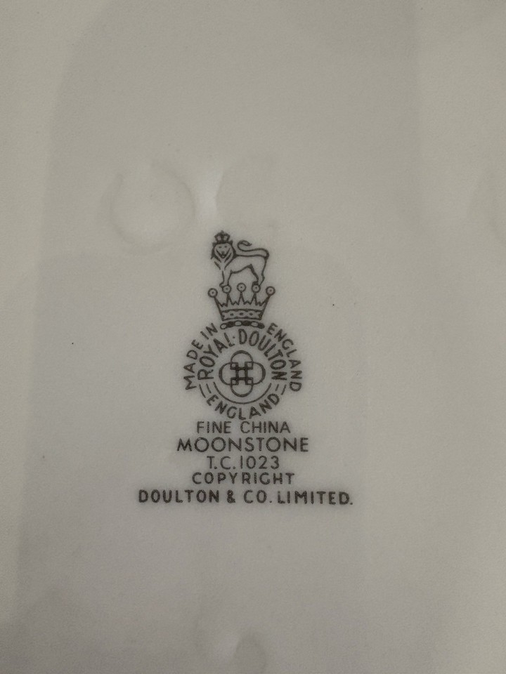 6x Royal Doulton Moonstone Dinner Plates 27cm 10 1/2" Dinning Set ...
